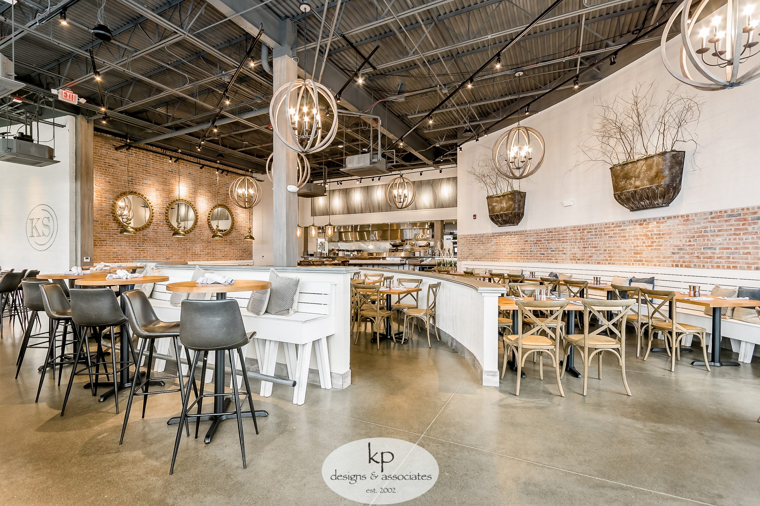 Modern and Comfortable Restaurant | KP Designs Group